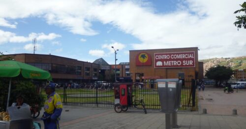 CENTRO COMERCIAL METRO SUR BOGOTÁ - Direccion Colombia