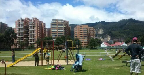 PARQUE METROPOLITANO EL COUNTRY BOGOTÁ - Direccion Colombia